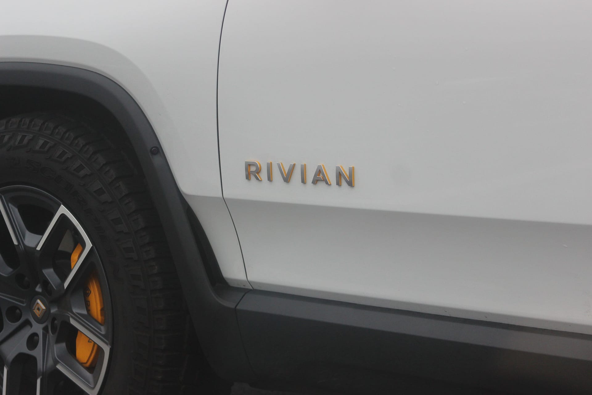 Rivian Charger: Choosing the Best Option